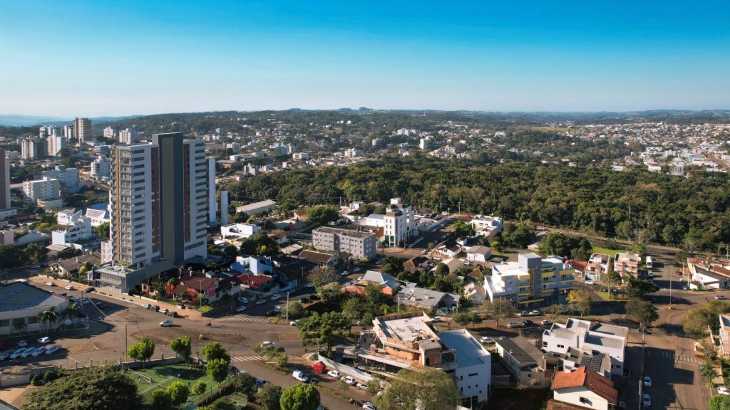 Zifra Empreendimentos Imobiliários lança prédio de alto padrão na ...